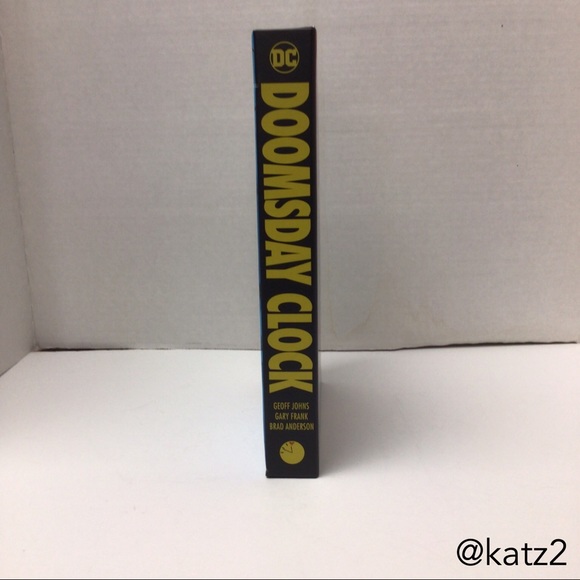 DC Comics | Accessories | Dc Comics Doomsday Clock Part 2 Nwot | Poshmark
